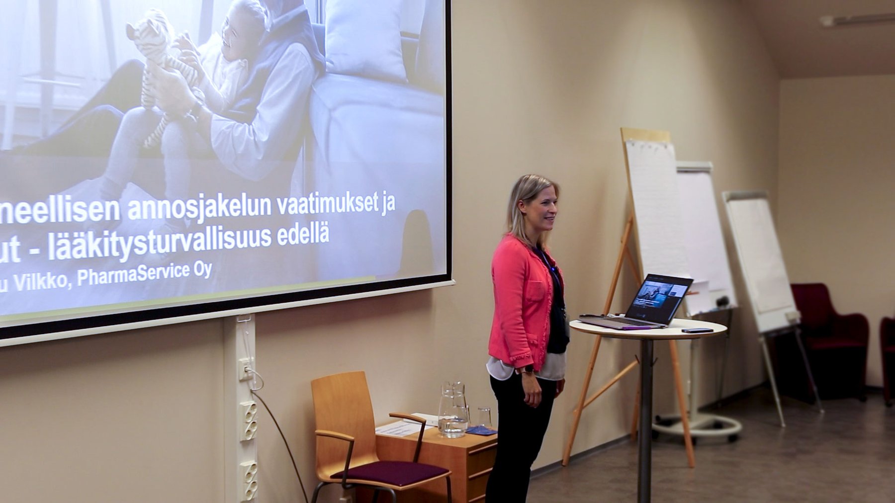 Automaattinen lääkeannostelupalvelu ja robotti | Evondos